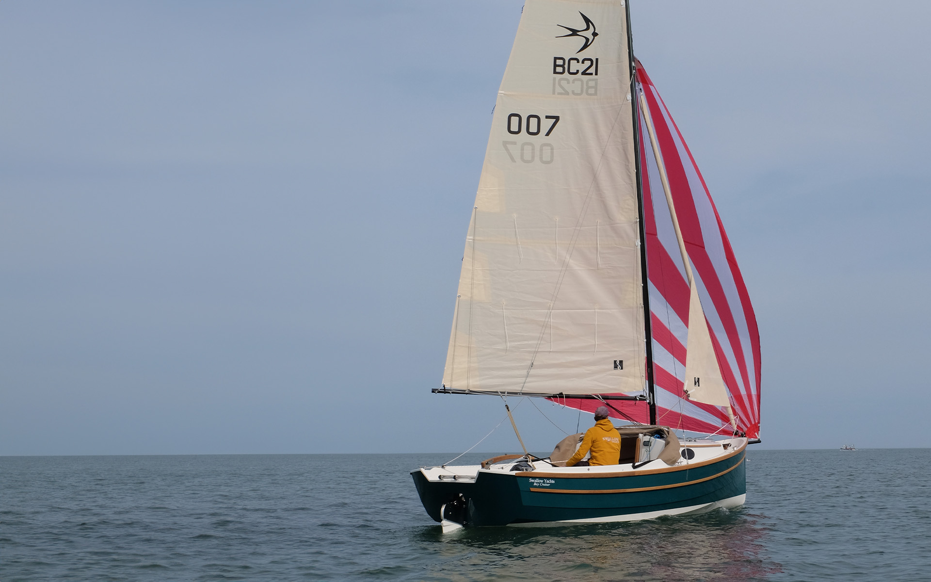 Swallow Yachts | The BayCruiser 21